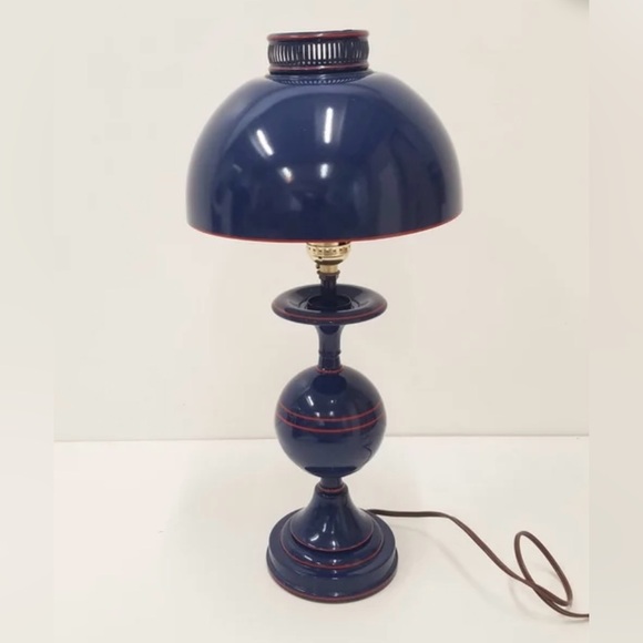Underwriters Laboratories | Accents | Vintage Midcentury Toleware Lamp ...